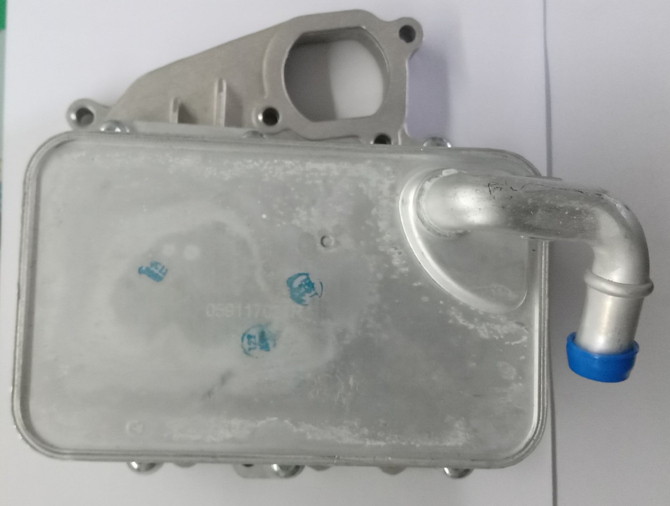 Audi A4, A6, A8, Q5, Q7, VW Touareg 7P5 3.0 Oil Cooler Assembly 059117 ...