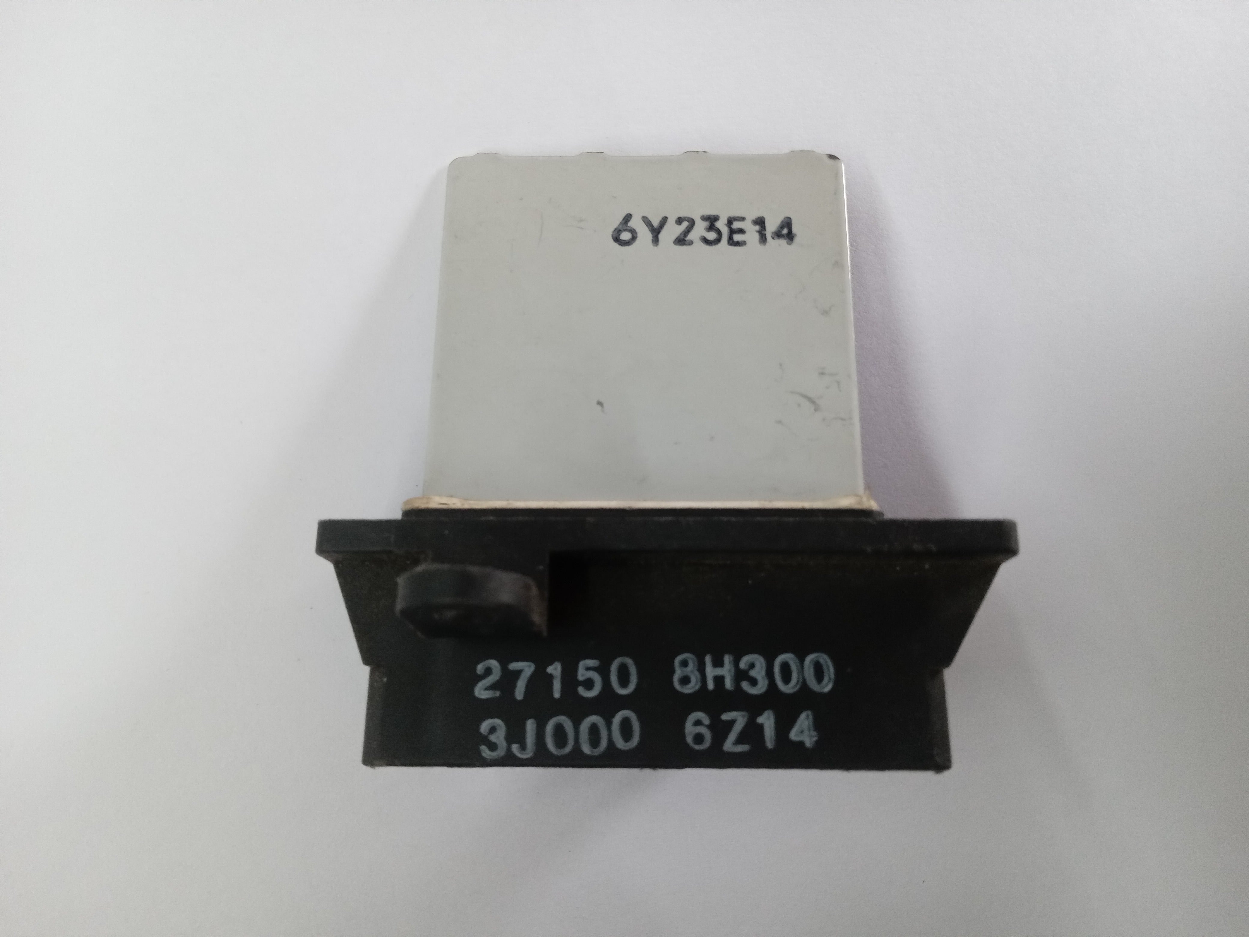 Nissan Xtrail Blower Resistor 27150 8H300 4Pins - MJ – Motorparts Junction