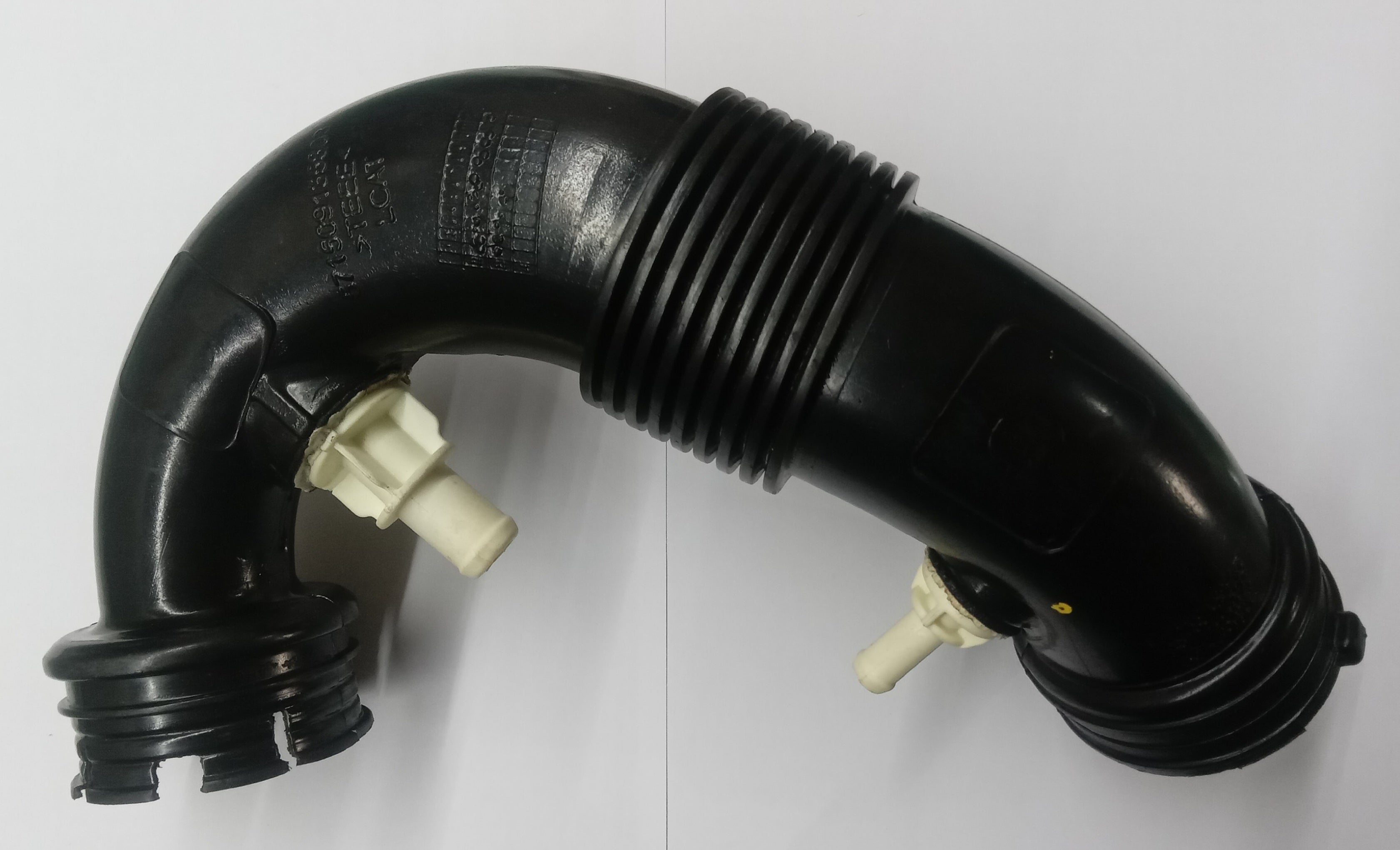 Renault Duster Air Hose Pipe - MJ – Motorparts Junction