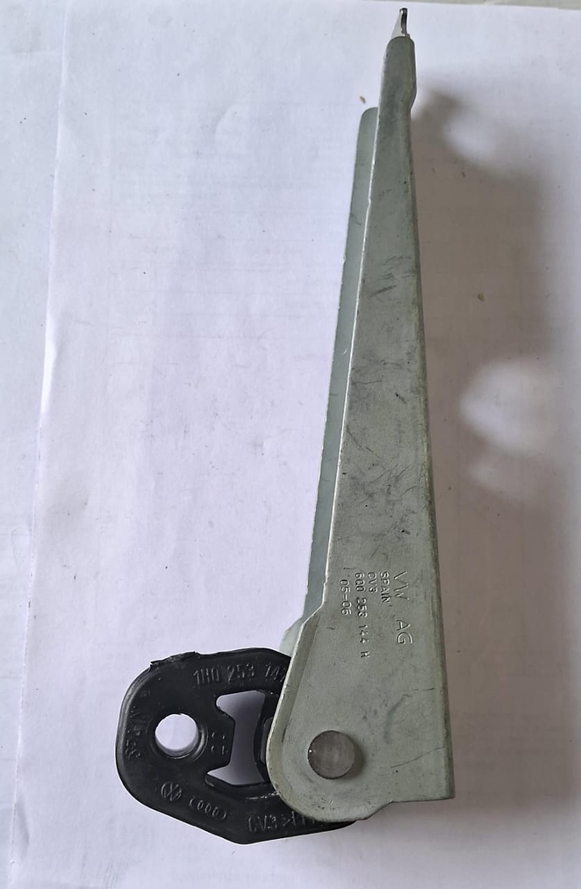 VW Polo, Vento, Skoda Fabia Rear Exhaust Hanger 6Q0253144H - Volkswage ...