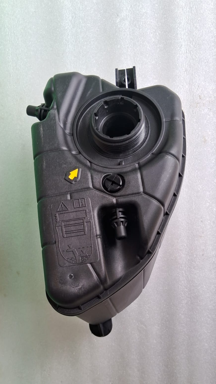 BMW 5 Series G30 - Coolant Bottle 1713 9884 859 - Frey – Motorparts ...