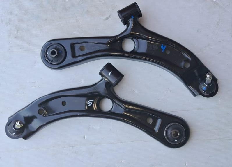 Maruti Suzuki Swift Old, Ritz - Front Lower Arm RH & LH Side Set - Tal ...
