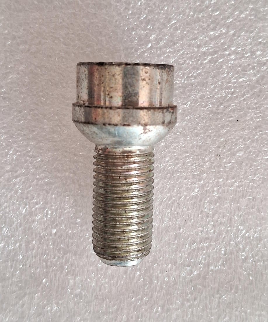 Mercedes - Wheel Nut - Number 9 - MJ – Motorparts Junction