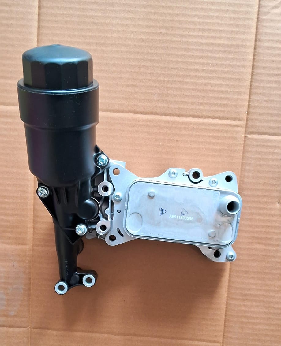 Mercedes 651 Engine N/M - Oil Cooler Assembly A6511800565 - MJ ...