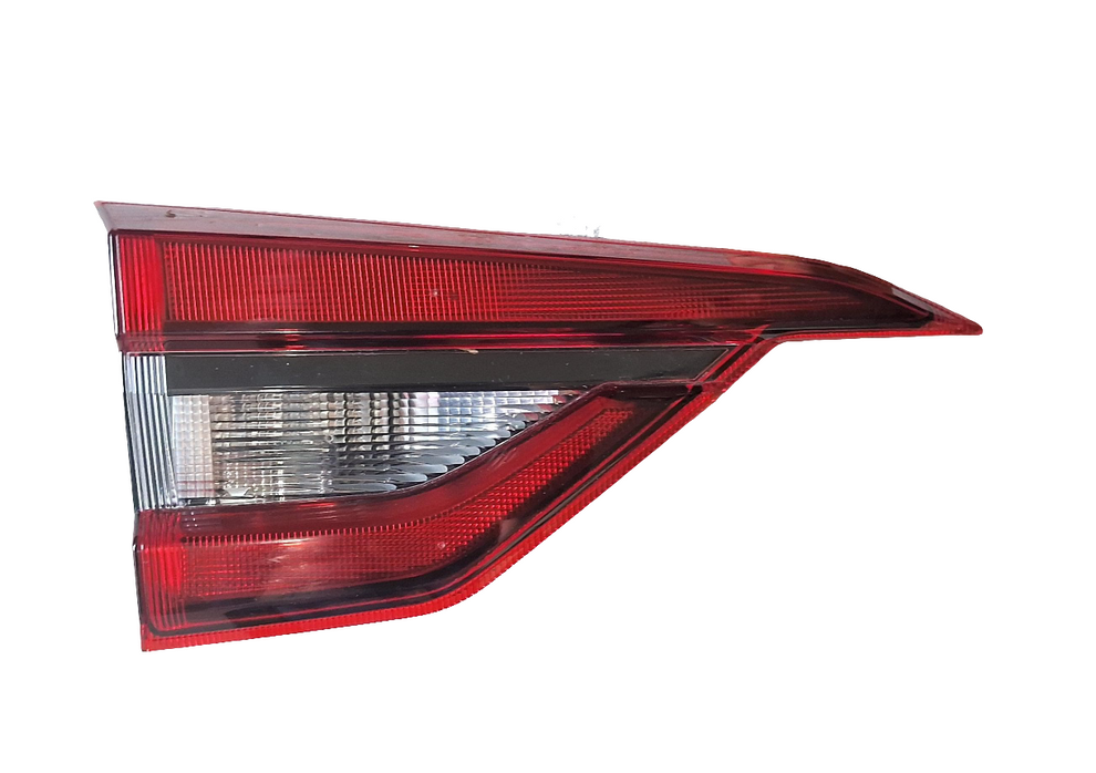 Nissan Magnite Dicky Tail Light Left - TLA-MGNIT-DIKYL Varroc ...